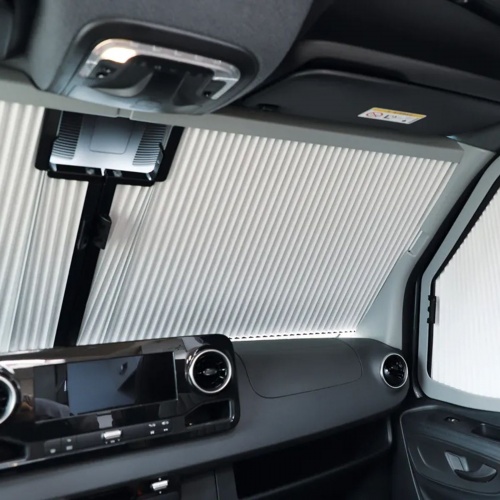 REMIfront IV Front Blind Sprinter 2019-2024 With Large Rain Sensor